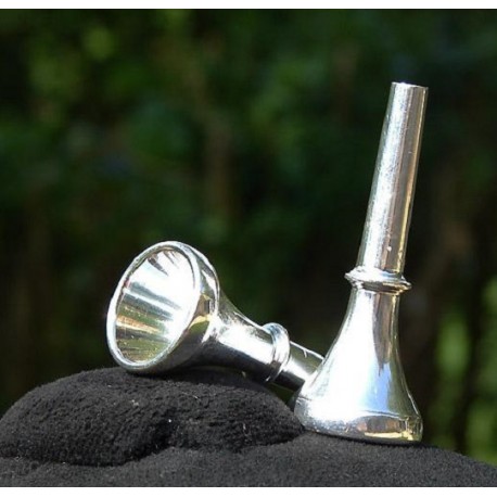 Embouchure de trompe de chasse adaptable sur toutes les trompes de chasse